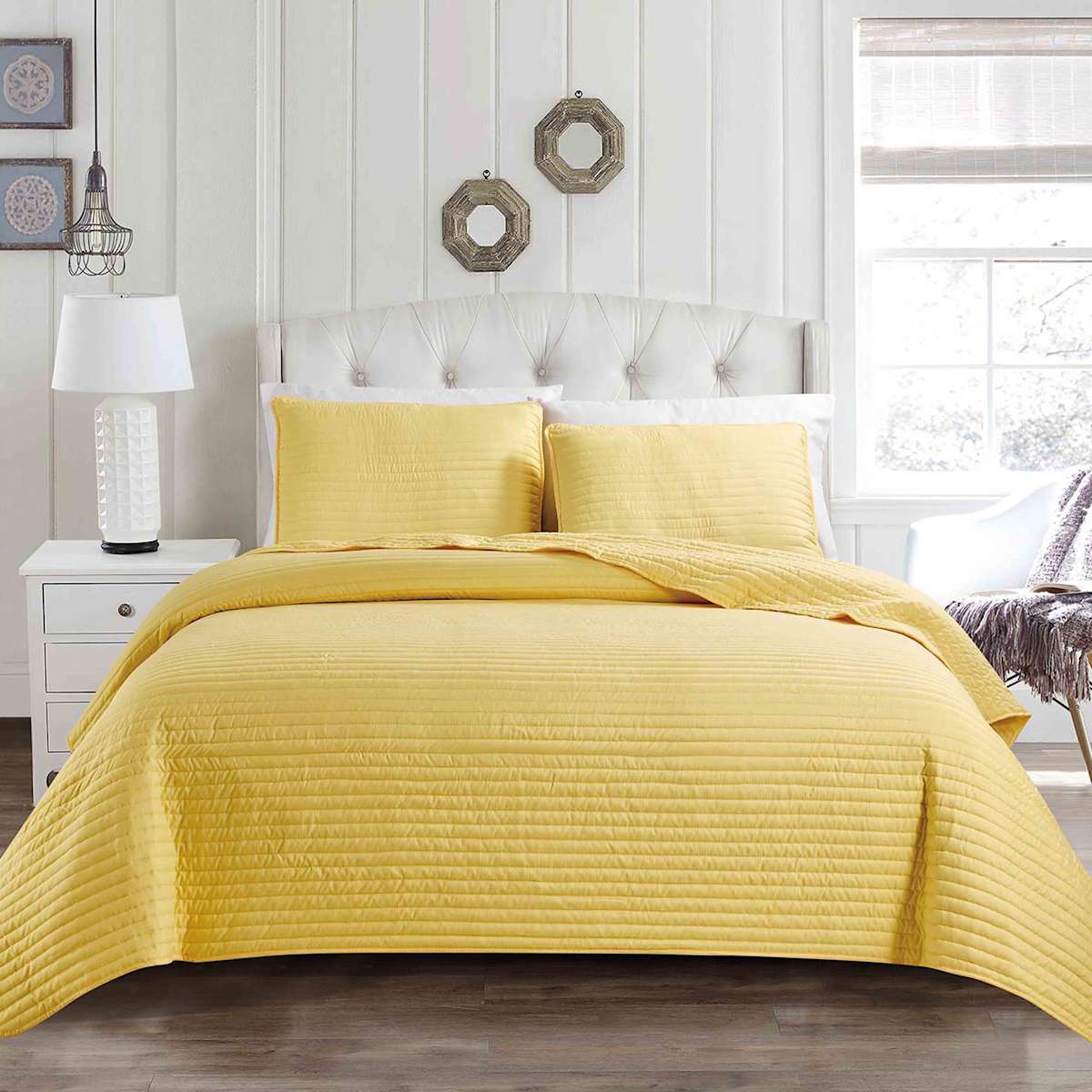 3-Piece Yellow Striped Quilt Set, King