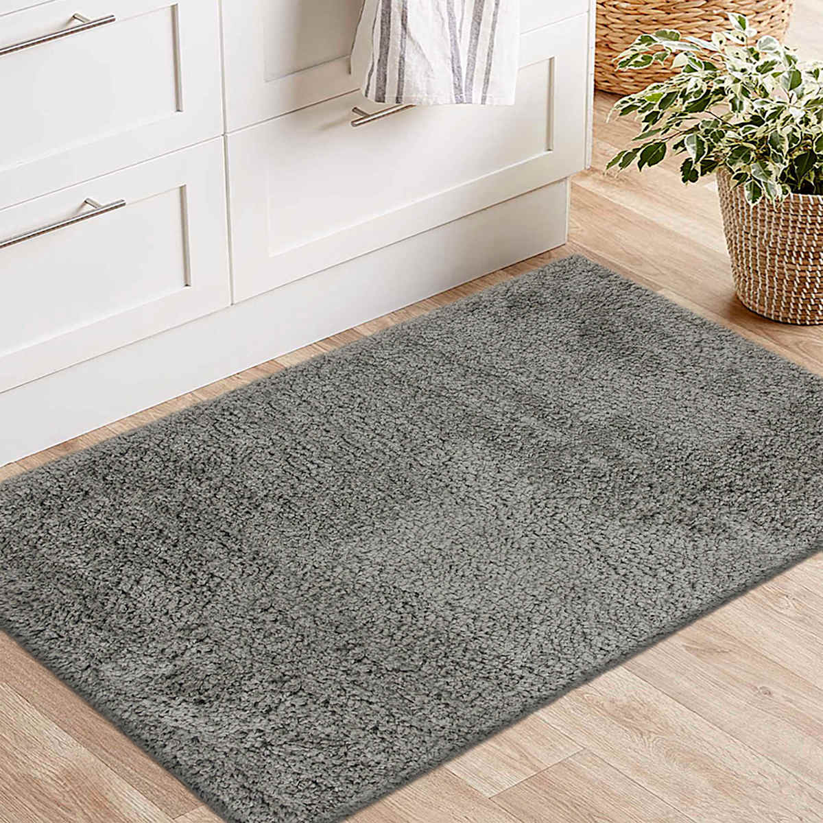 Kodiak Grey Shag Accent Rug 3x5 | At Home