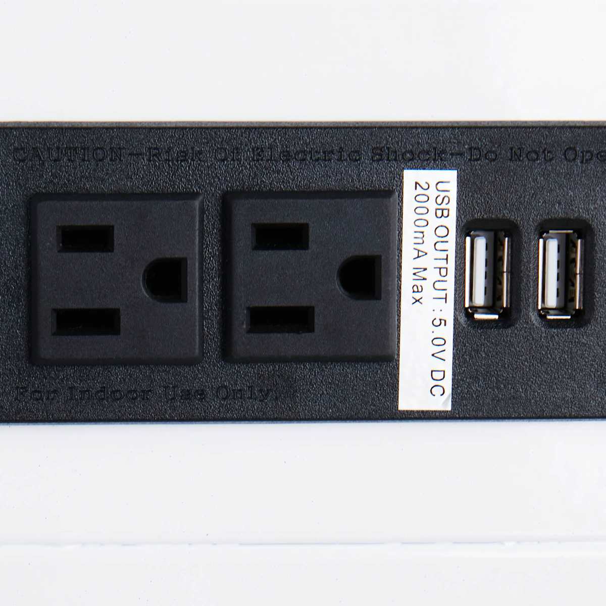 White & Metal USB C-Table | At Home