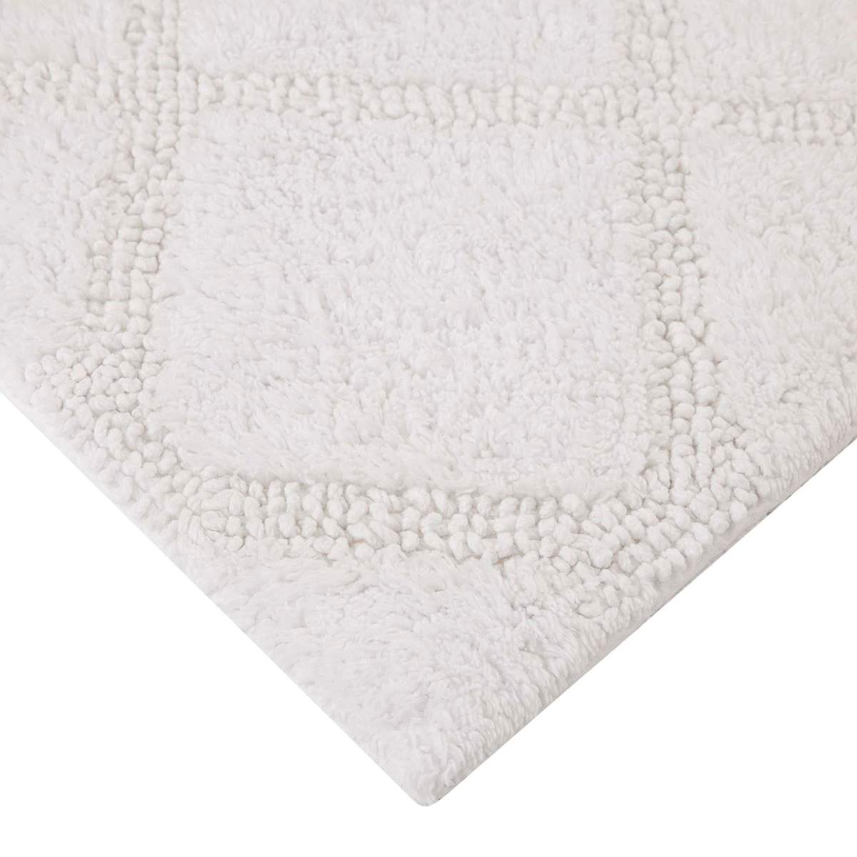 2-Pack White Diamond Bath Rug Set, 17x24 & 20x32