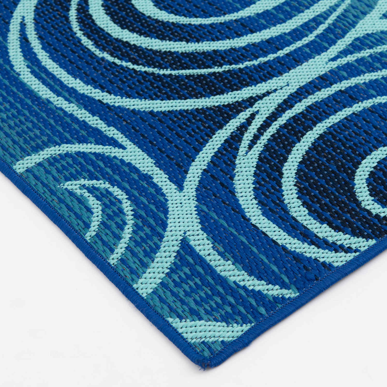 Scope Blue Wave Outdoor Accent Rug, 2X4 | At Home