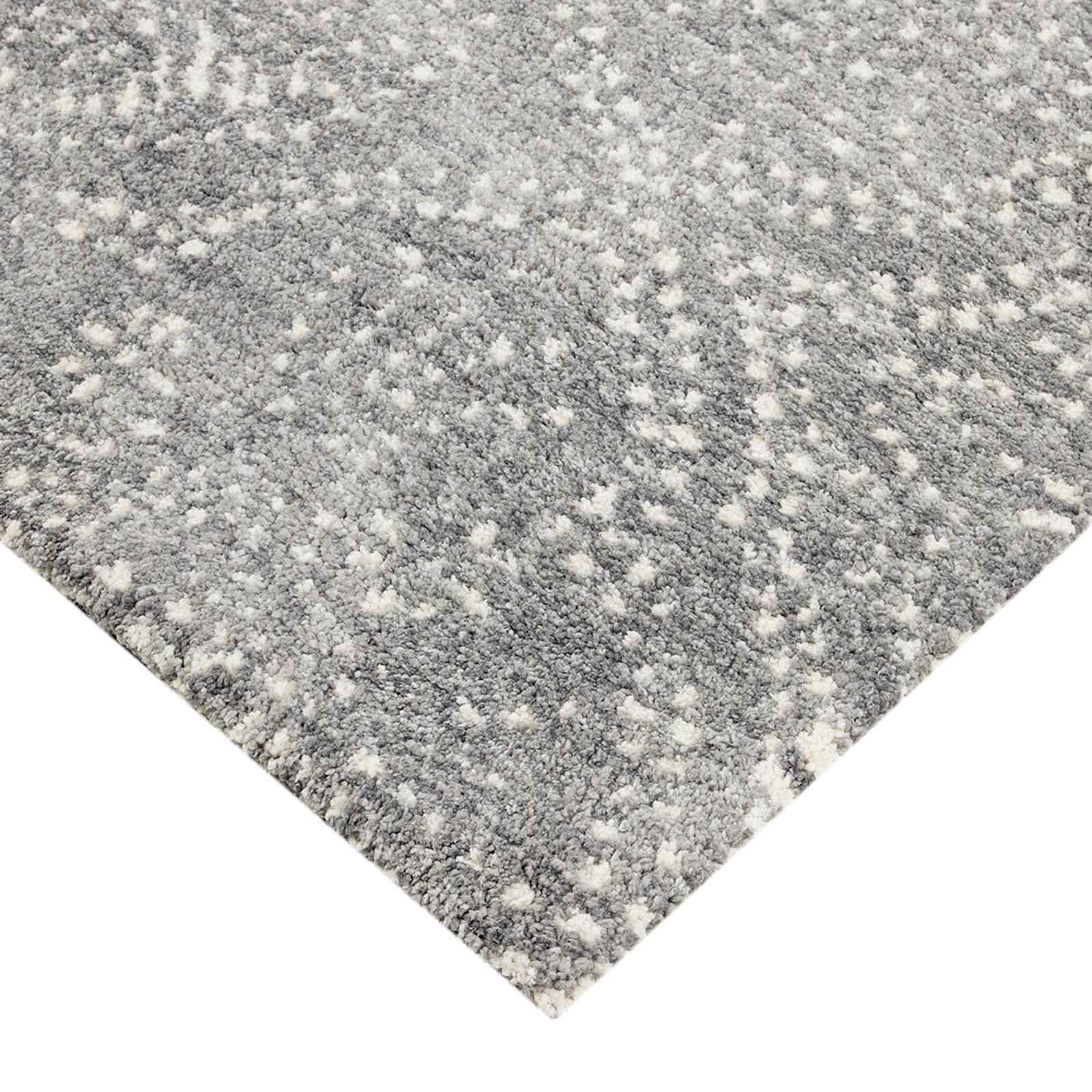 (C191) Hayne Grey Floral Shag Accent Rug, 3x5