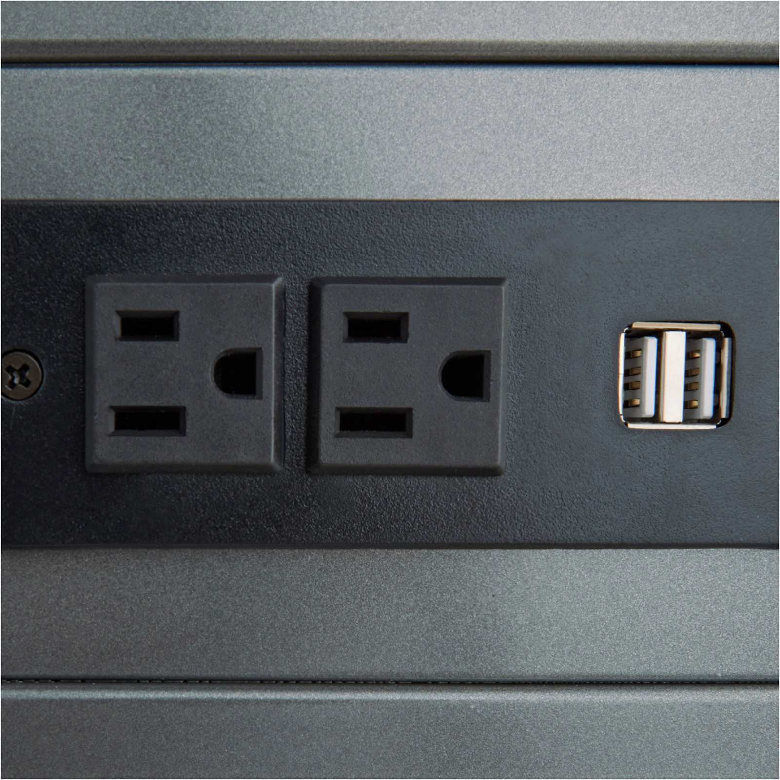 Wood & Metal USB C-Table | At Home