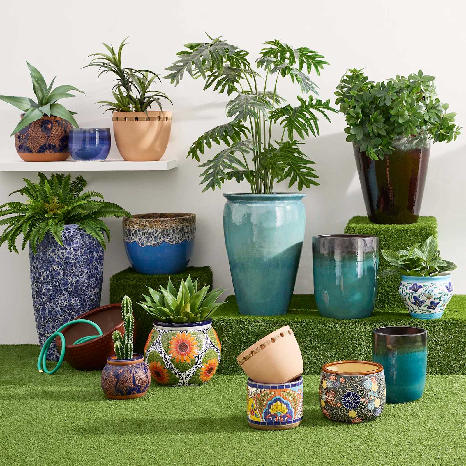 Callie Planter, Medium