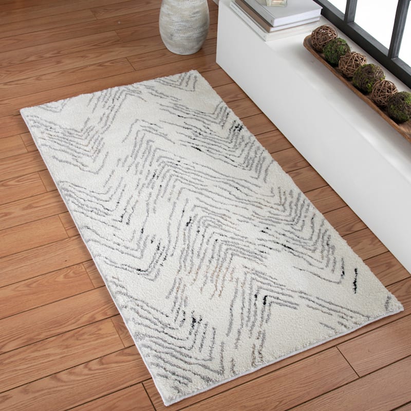 (C201) Found & Fable Mylah White Strato Shag Accent Rug, 3x5