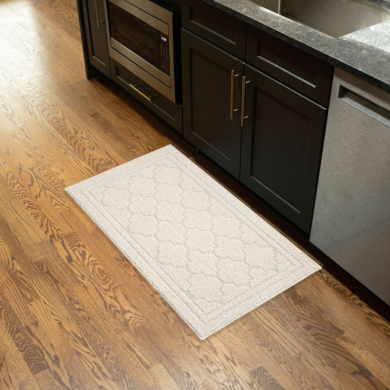 Stella Cream Quatrefoil Washable Tufted Accent Rug 30x48 | At Home