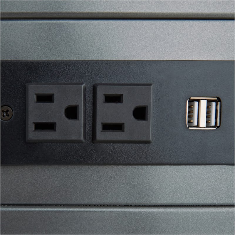 Wood & Metal USB C-Table | At Home