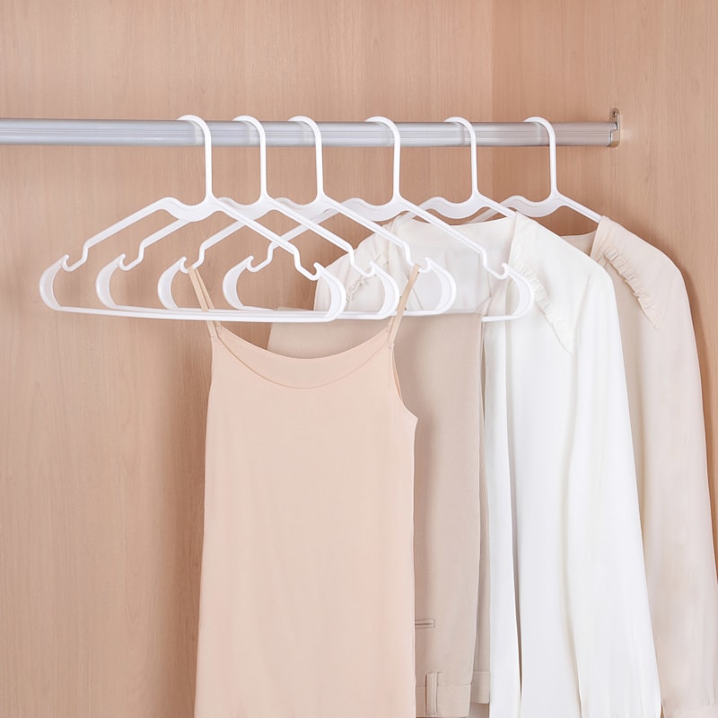 10-Pack Hangers Set, White